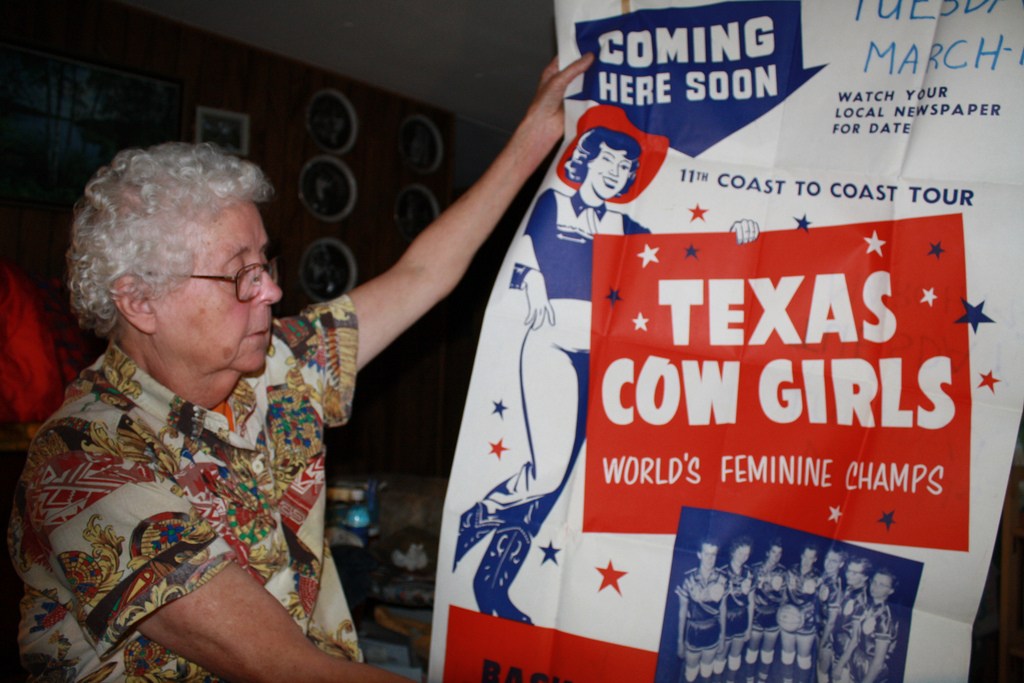 SEEKER- THE HOVLAND FACTOR: VETERAN TEXAS COWGIRL INTERVIEWED BY PRESS ...