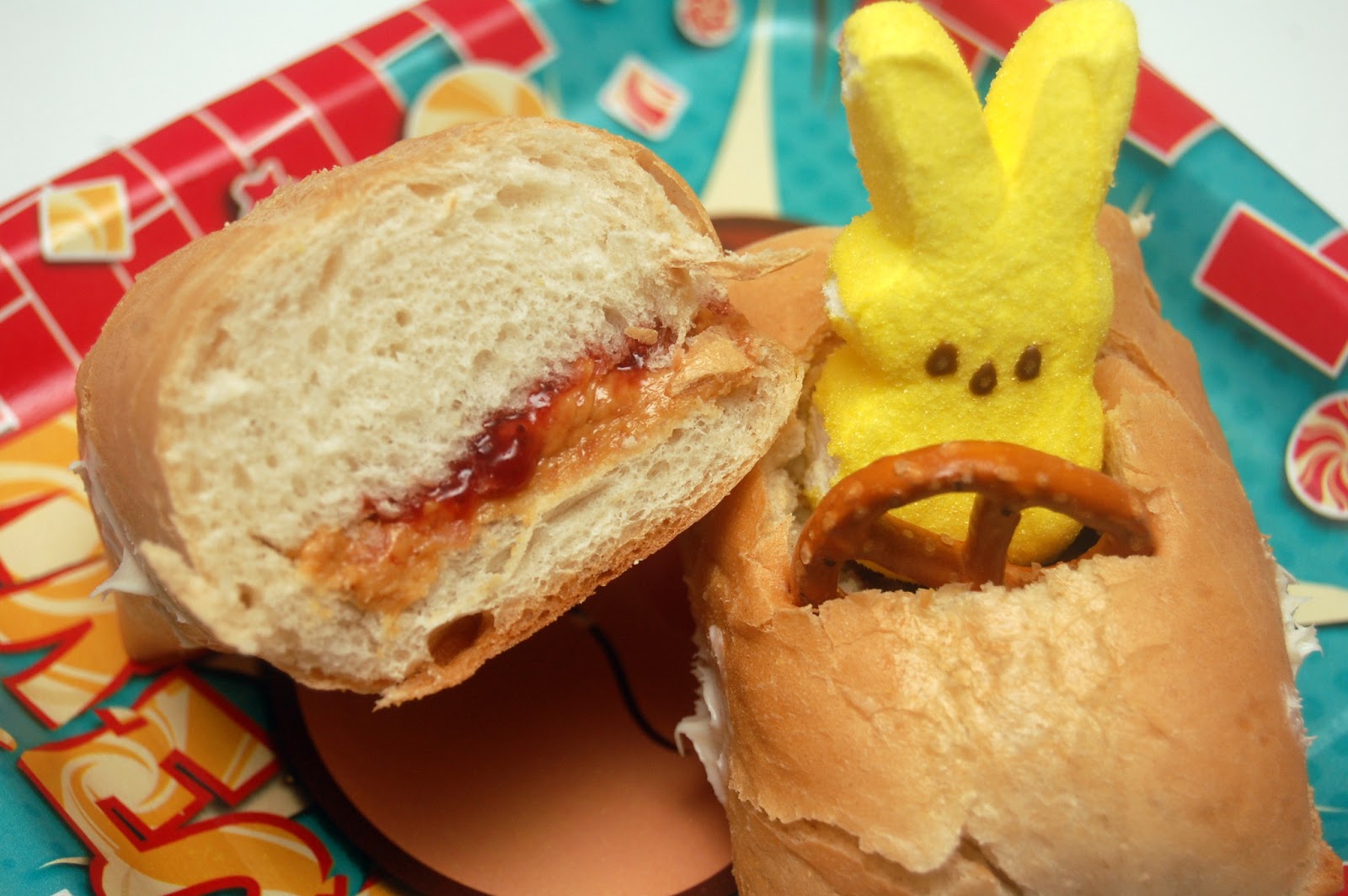 A PEEP PEANUT BUTTER & JELLY RIDE! - Hugs and Cookies XOXO