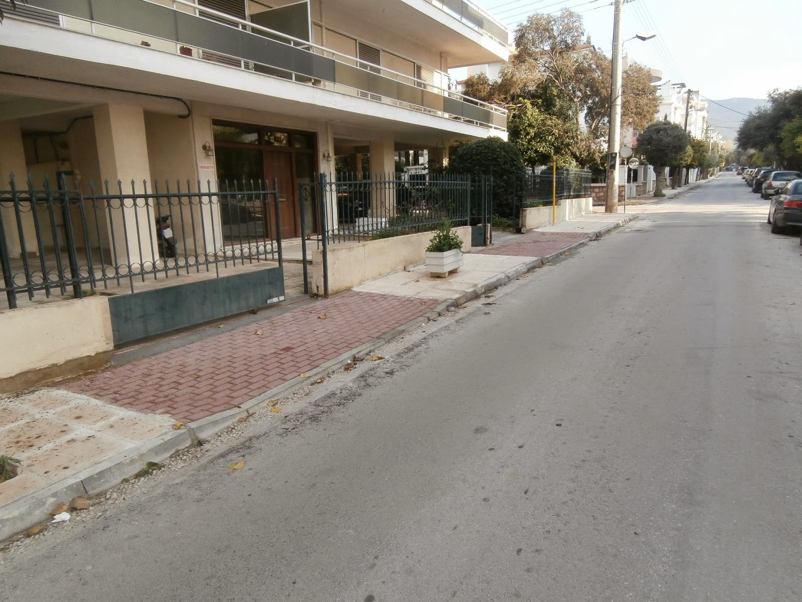 ΦΑΚΕΛΟΣ ΠΕΖΟΔΡΟΜΙΑ: Μια βόλτα στα νέα πεζοδρόμια της οδού Ξανθίππου ...