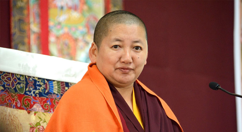 Miroir du Dharma: Jétsun Khandro Rinpotché à Nyima Dzong