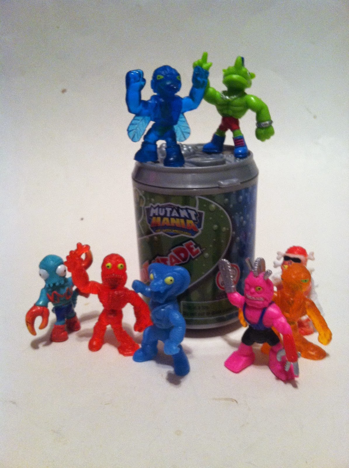 That Figures: REVIEW: Mutant Mania Round 1 8-Figure Pack