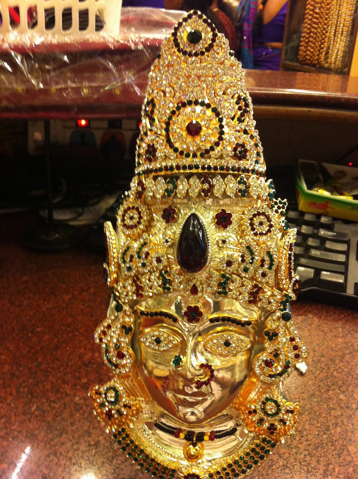SHRINGAR COSTUMES: LAKSHMI MUKHAVADA / LAKSHMI MASK