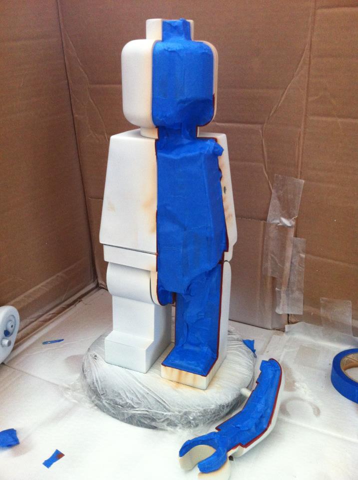 The Anatomy of a LEGO Man (95 Pics)