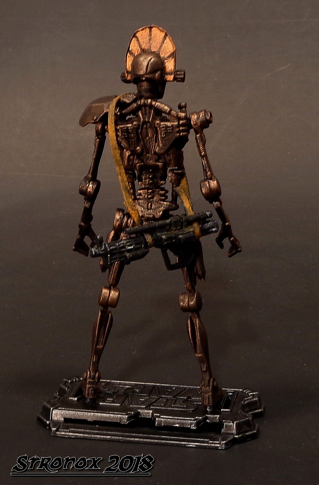 Stronox Custom Figures: Star Wars: C-21 Highsinger