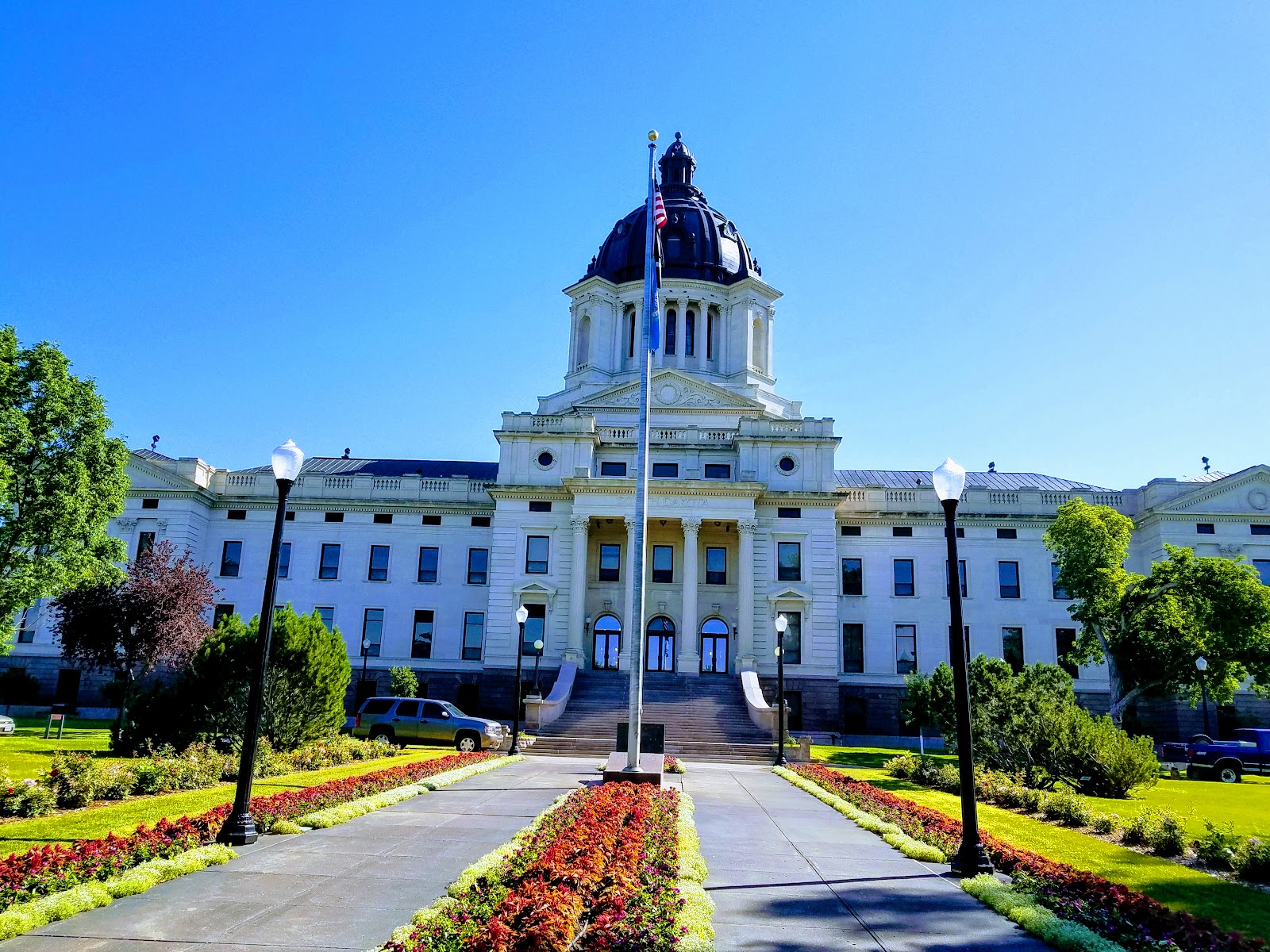 History and Culture by Bicycle: Pierre, SD: South Dakota State Capitol ...