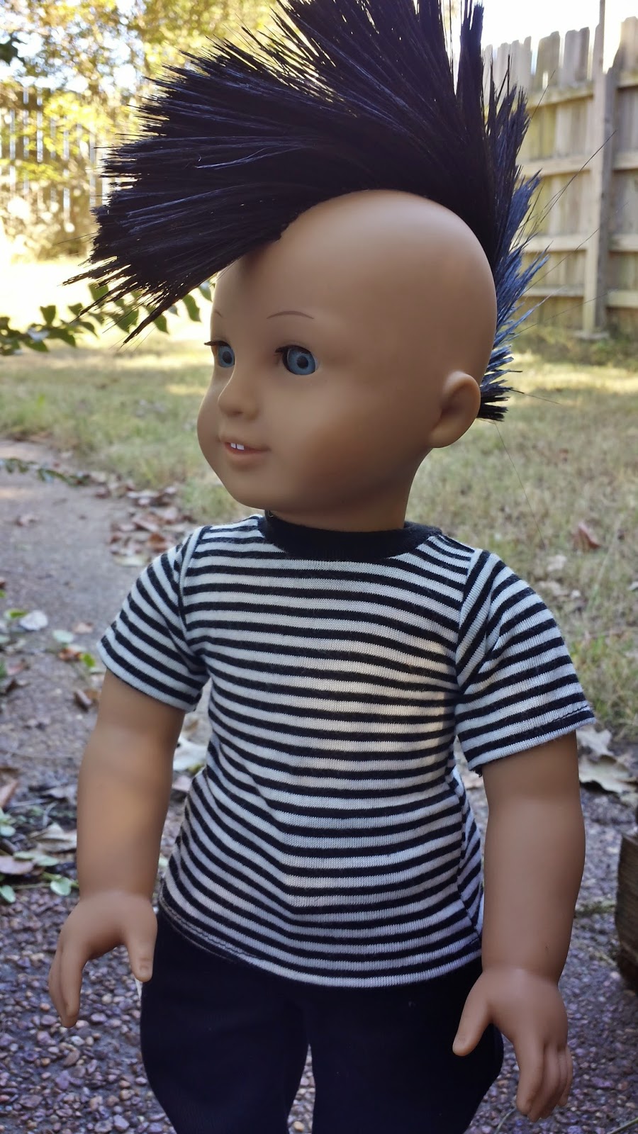 Up to My Eyeballs in Dolls: How to give a doll a mohawk.