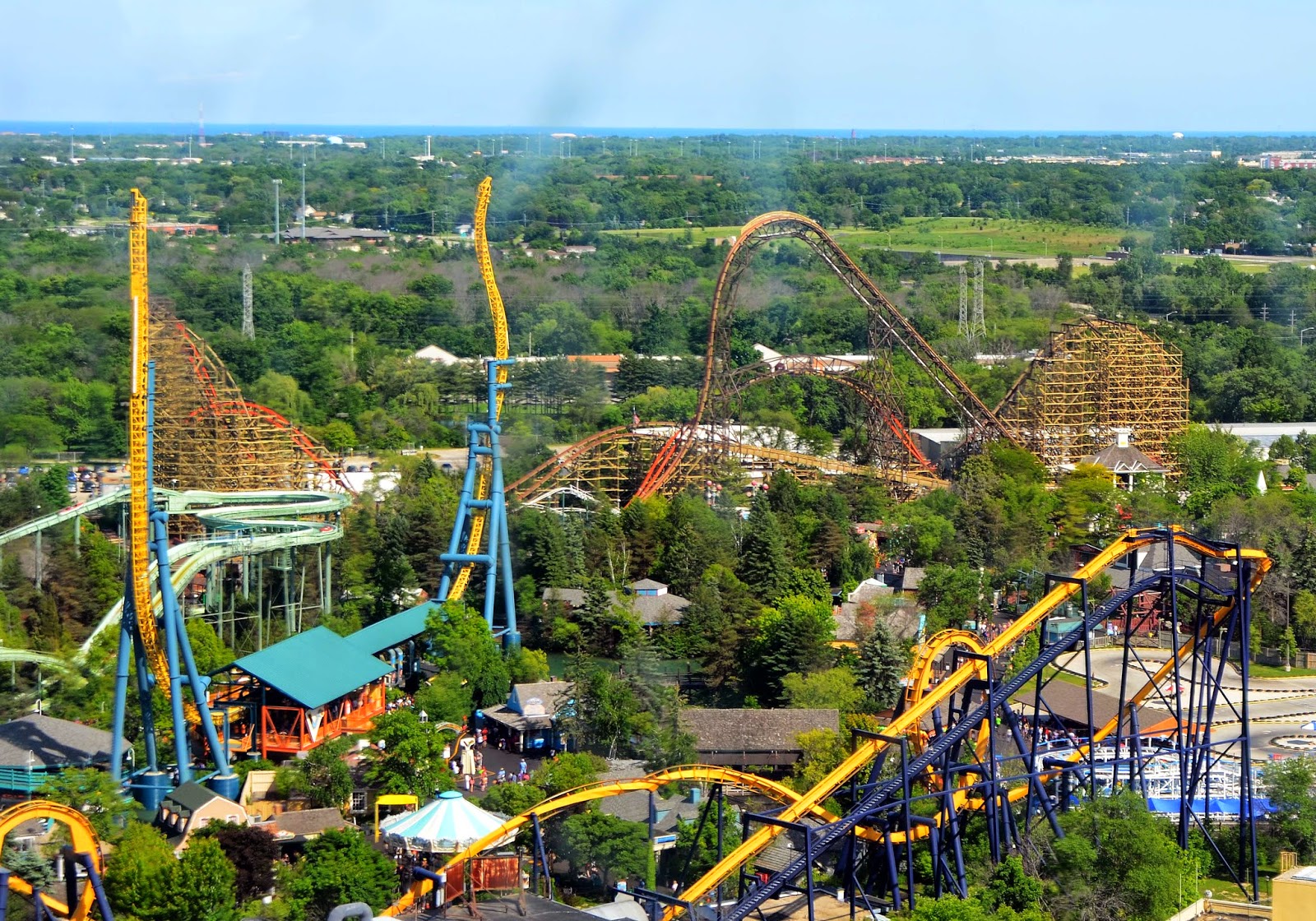 NewsPlusNotes: Scott And Carol Present - Goliath at Six Flags Great America