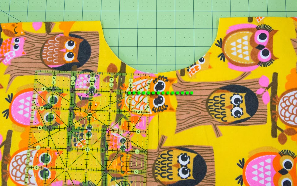 Free Cape Pattern and Tutorial - The Cottage Mama