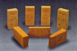 BATU BATA RINGAN TAHAN API: MATERIAL DINDING TAHAN PANAS API