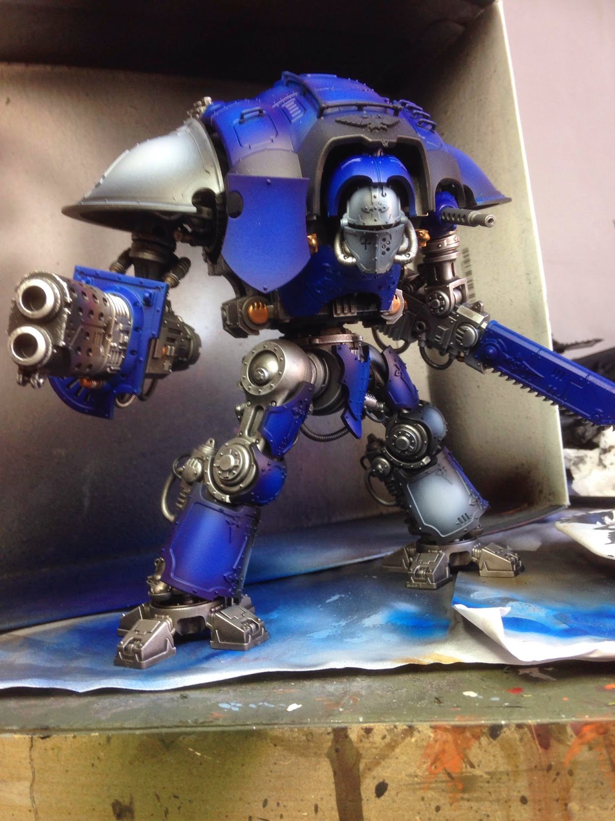 Rolling Average: Painting an Imperial Knight - The Armour