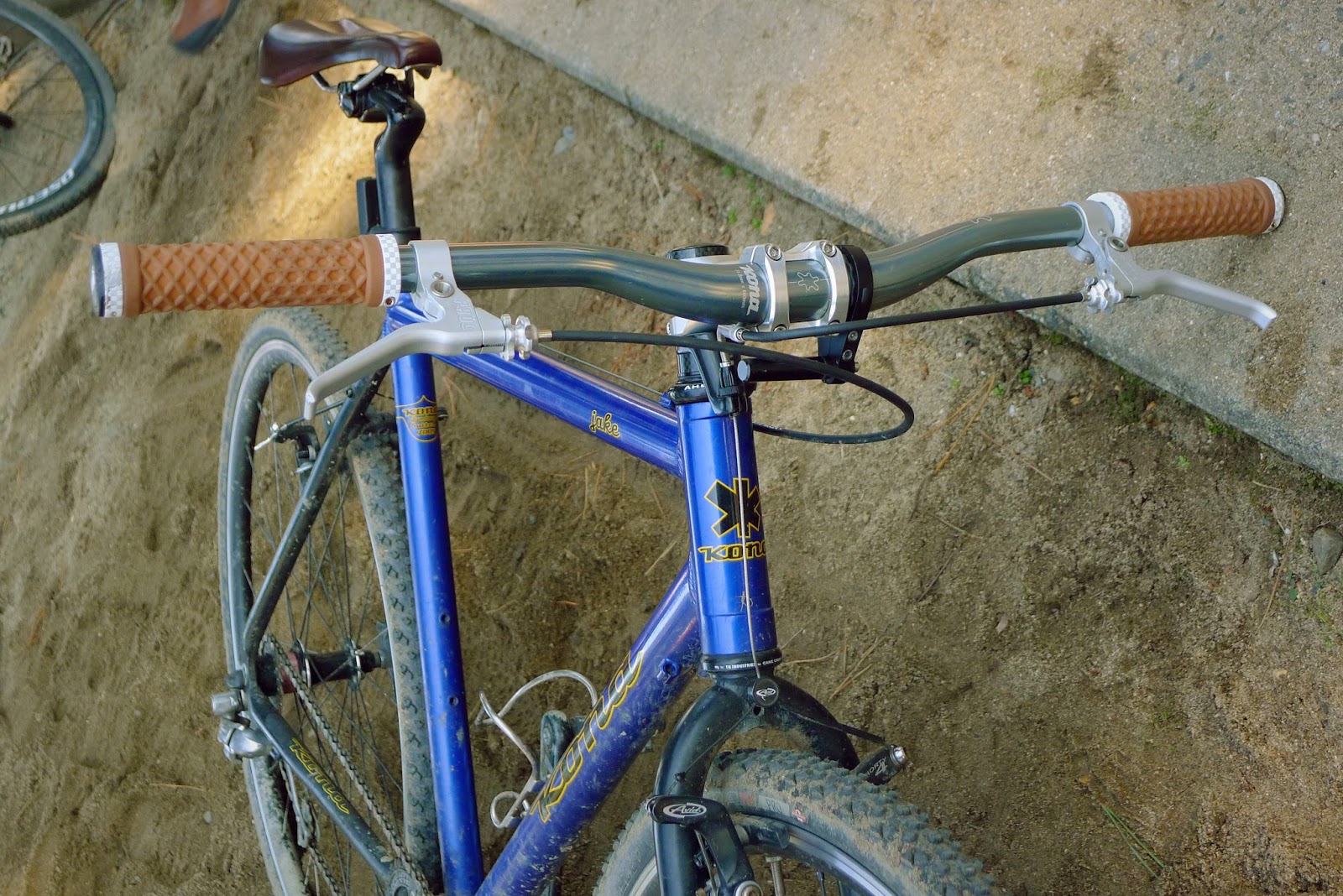 Kinki Cycle: Kona Jake Custom SS