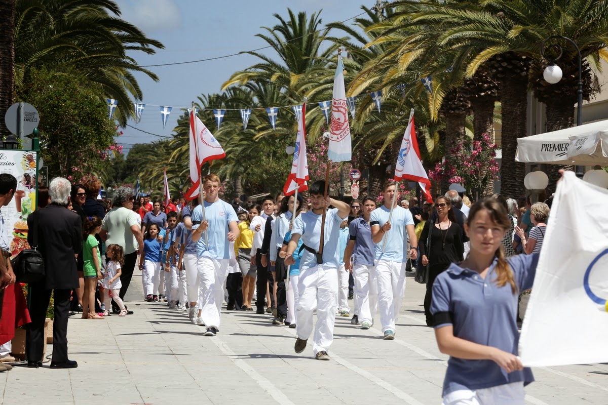 VOUTOSPRESS.GR: Ο κόσμος της Κεφαλλονιάς αφιέρωσε τα 150 χρόνια της ...