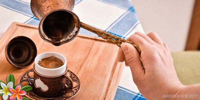 Vanilyalı Türk Kahvesi Nasıl Yapılır | KAHVEKAFE - Kahve Dünyasından ... Vanilyalı Türk Kahvesi Nasıl Yapılır | KAHVEKAFE - Kahve Dünyasından ...