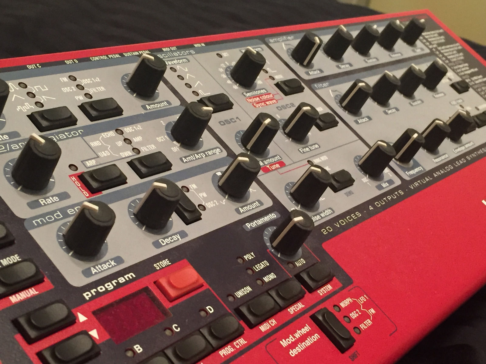 MATRIXSYNTH: Nord Rack 2X Synthesizer