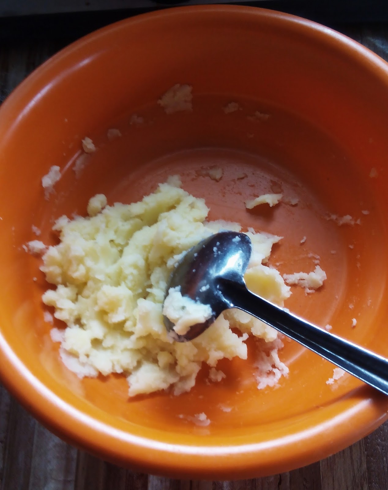 Diari Siti Ruqaiyah 313: Resepi Donut Coklat Dan Donut Gula Yang Gebu Gebas