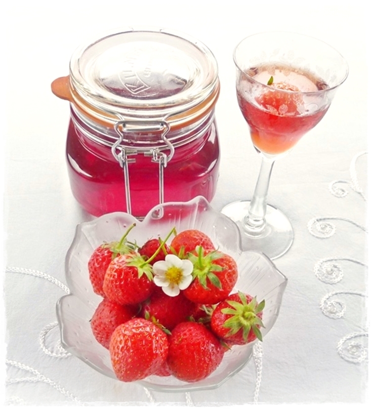 How to make Rumtopf aka Rumpot with Summer Fruits