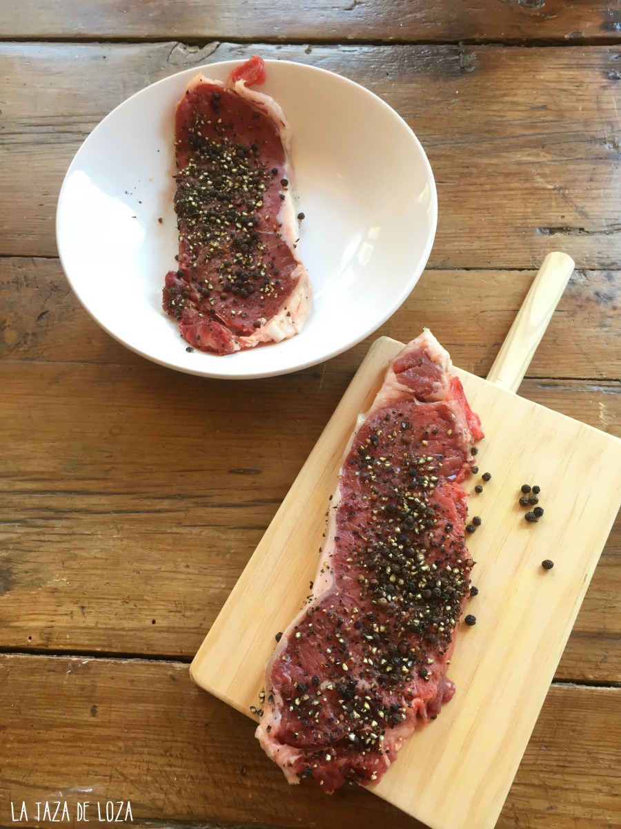 Entrecot con Pimientas de Anthony Bourdain | La Taza de Loza