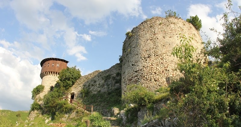 Petrela Castle, a historical and pilgrimage site near Tirana - Oculus News