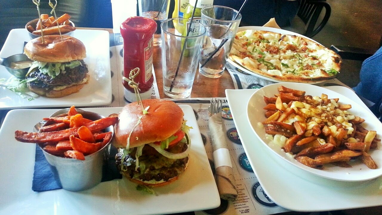 Amsterdam BrewHouse | Sincerely, KN | Toronto Food & Lifestyle Blog