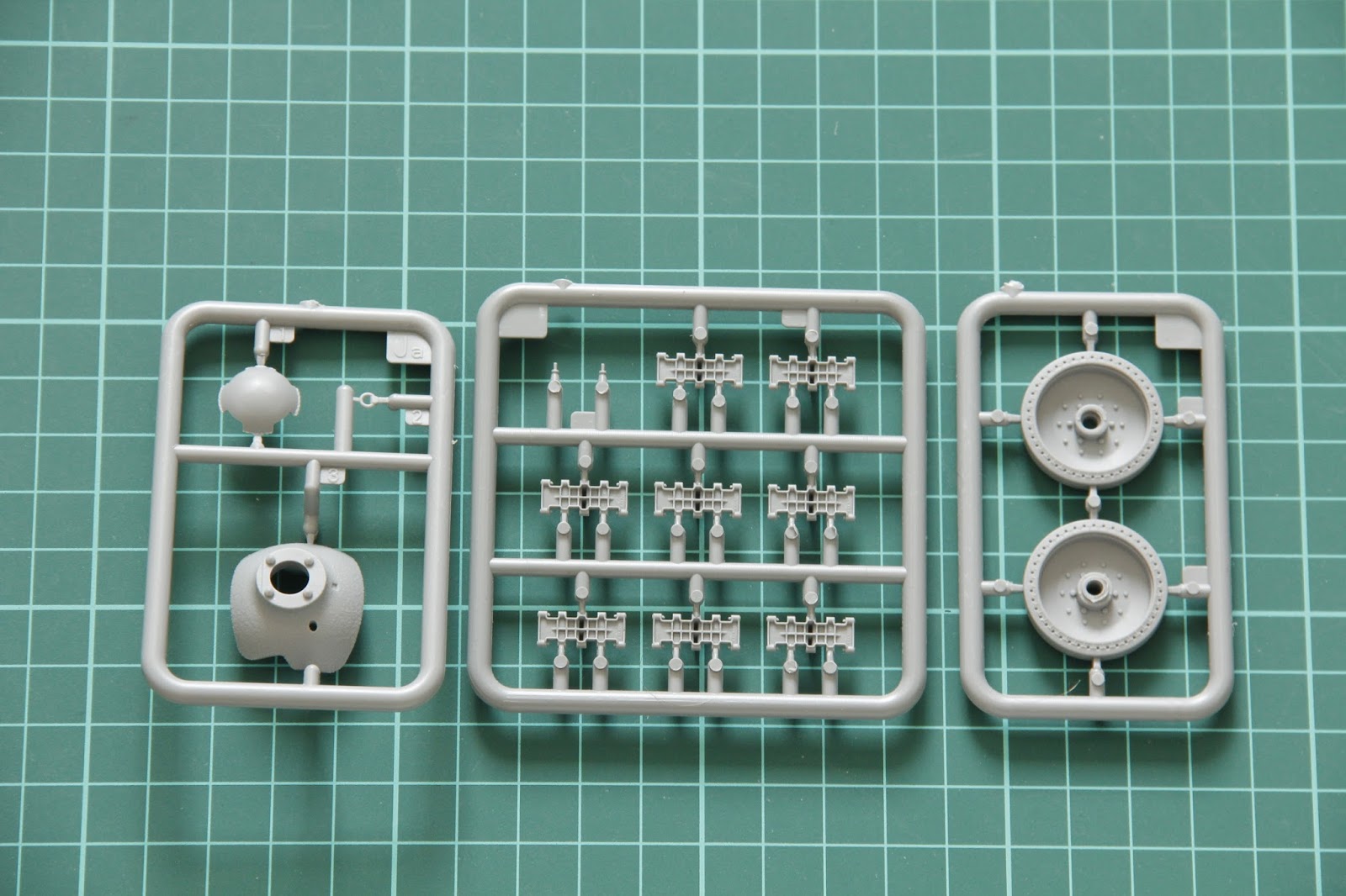 Miniart 1/35 Su-85 Mid Production Interior Kit (35187) - DetailScaleView