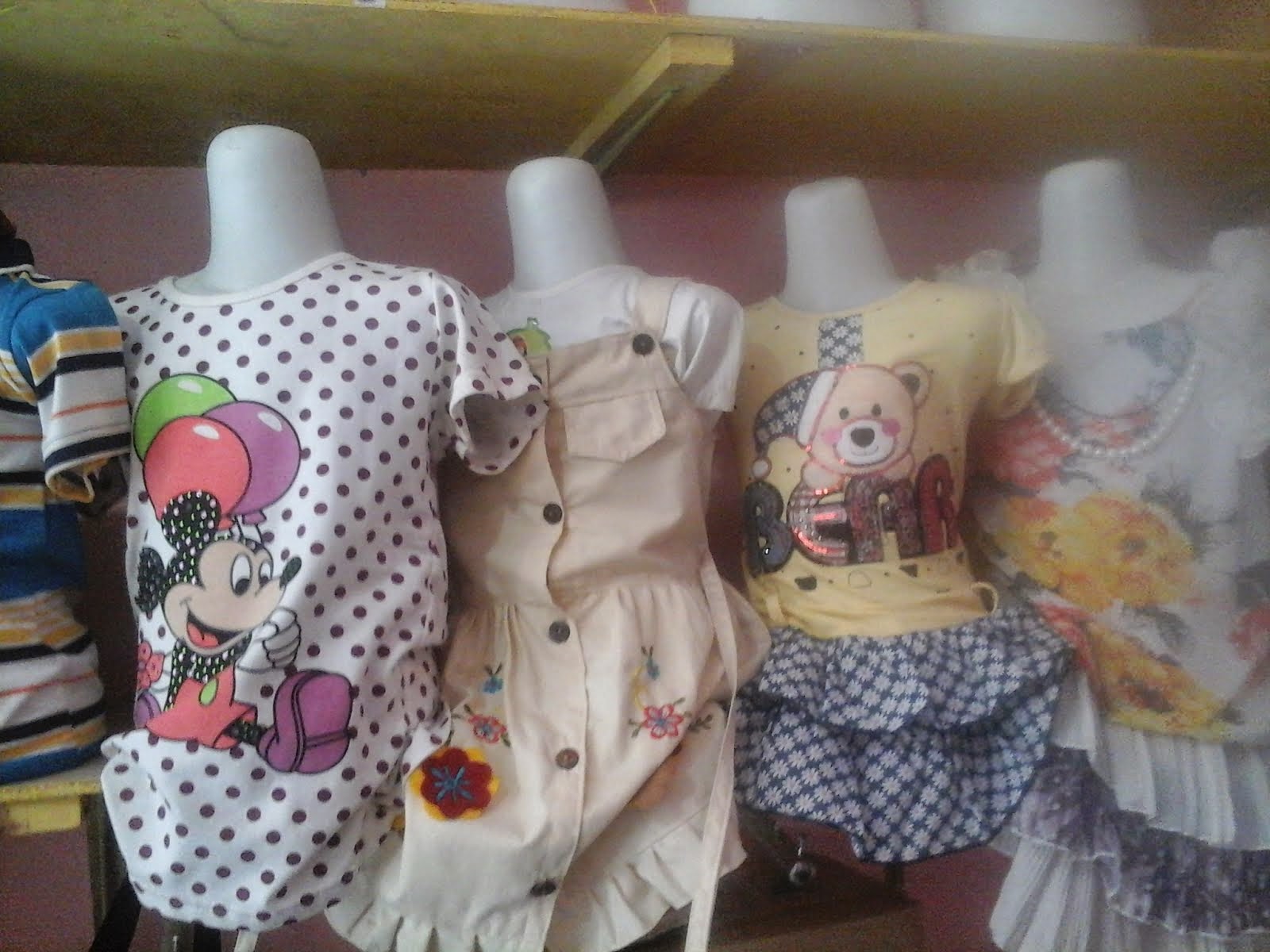 PUSAT GROSIR KAPASAN SURABAYA : DISCOUNT 50% UNTUK SEMUA BAJU ANAK