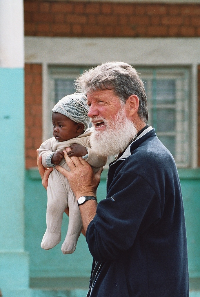 Le père Pedro missionnaire à Madagascar