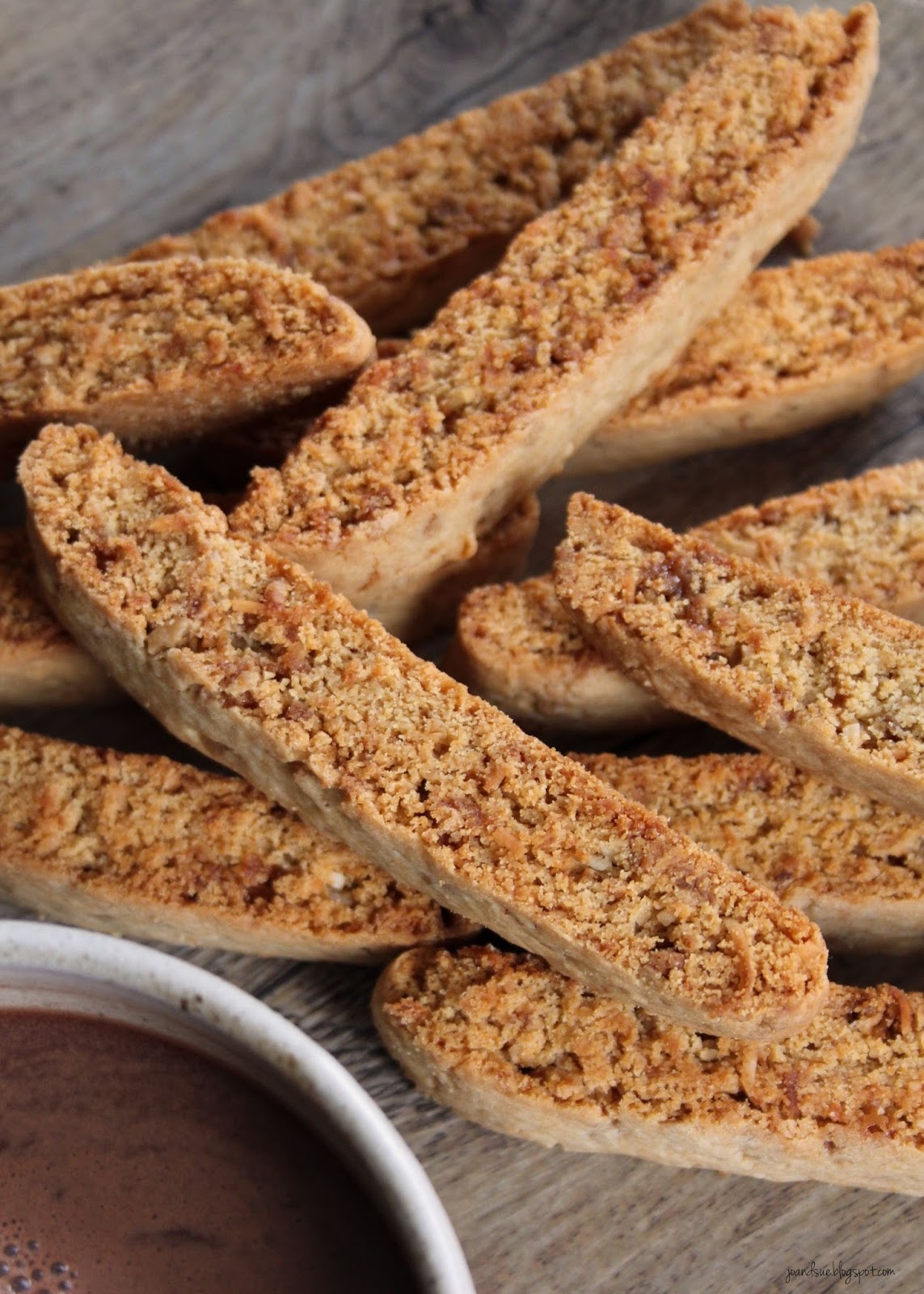 Jo and Sue: Crunchy Cookie Butter and Coconut Biscotti