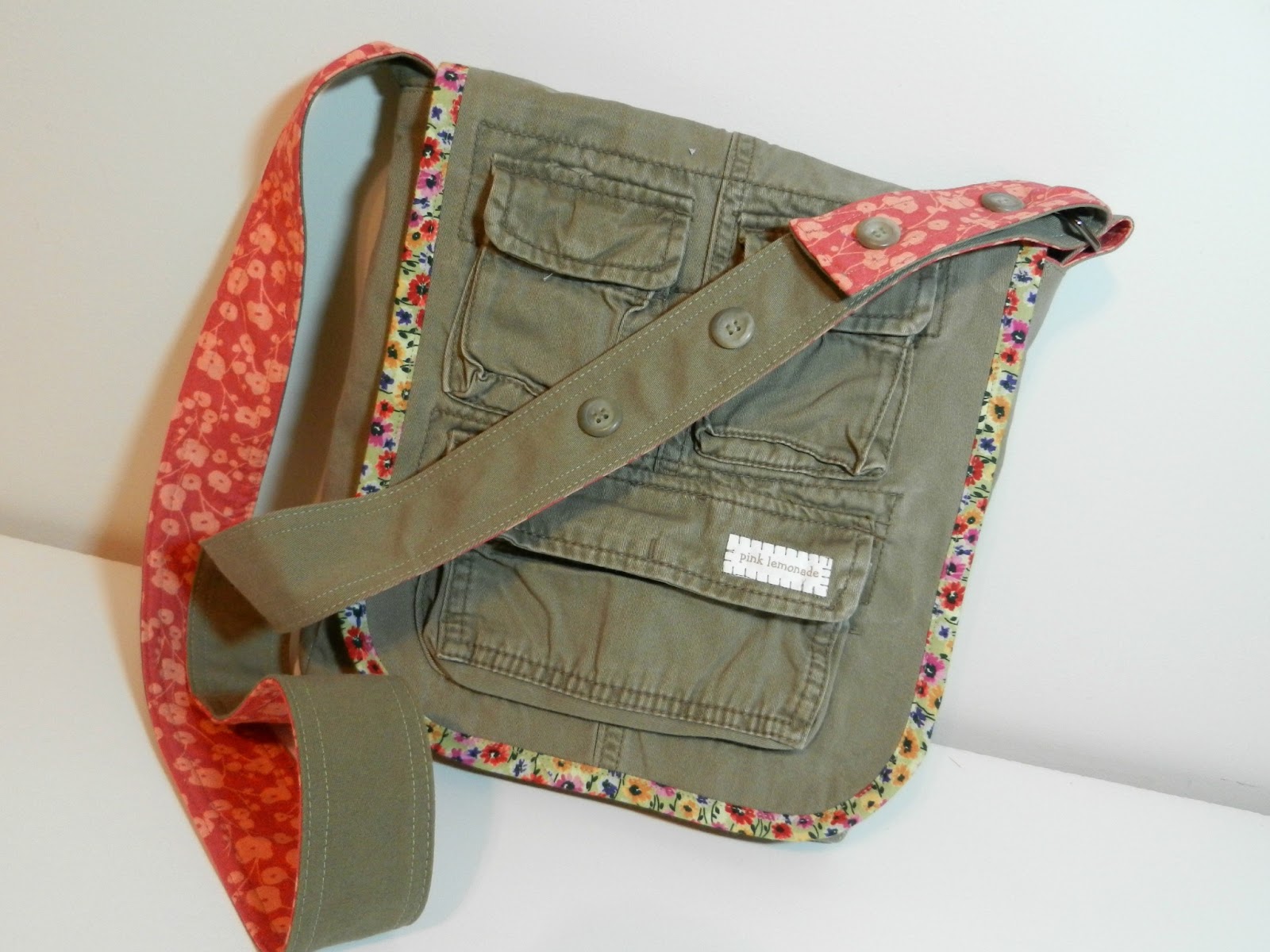 miss pink lemonade: Cargo Pants Messenger Bag via Pinterest