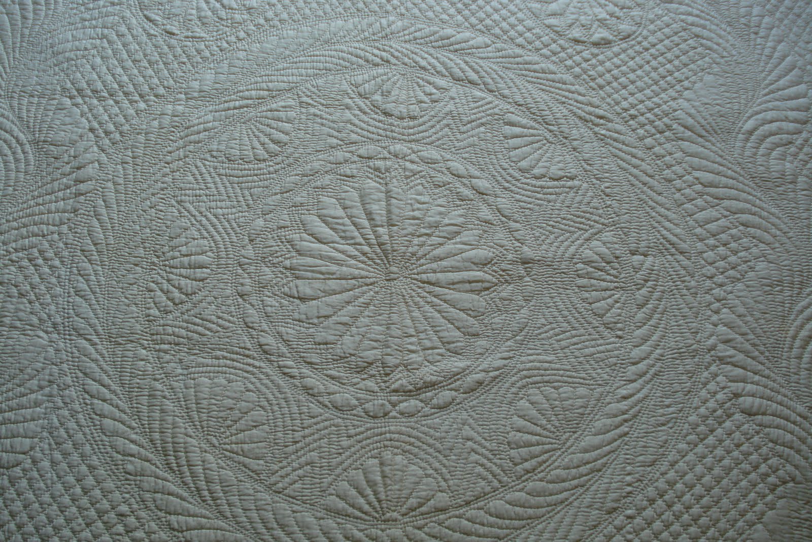 Welsh Quilts: The Difference Between Welsh and Durham Quilts