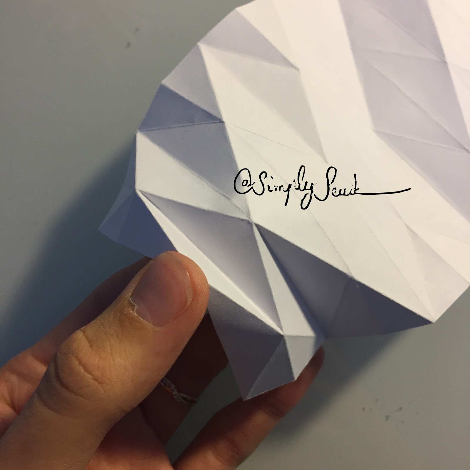 DIY BOULES ORIGAMI - Simply Seube