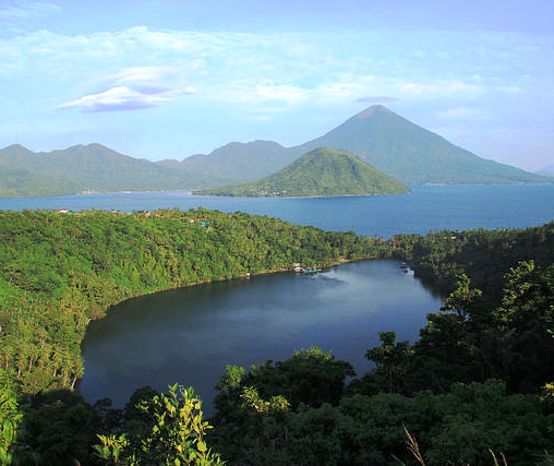 Amazing, Panorama Danau Ngade Laguna Ternate - asrot