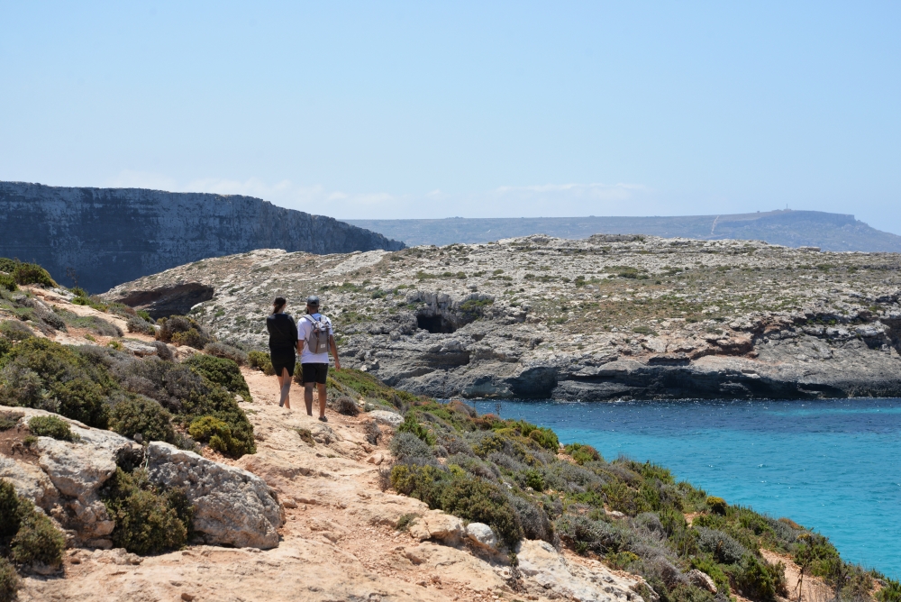 Endless Traveling Map: Comino Island: The Paradise In The Blue ...