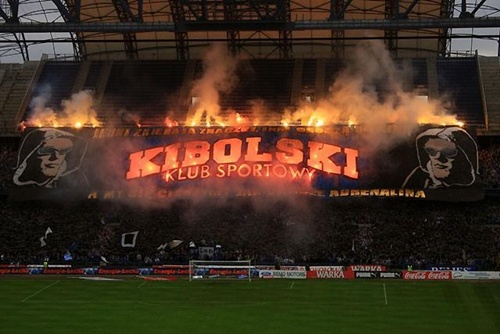 One Live, One Love, One Person, One Lech Poznań: Ultras Lech Poznań