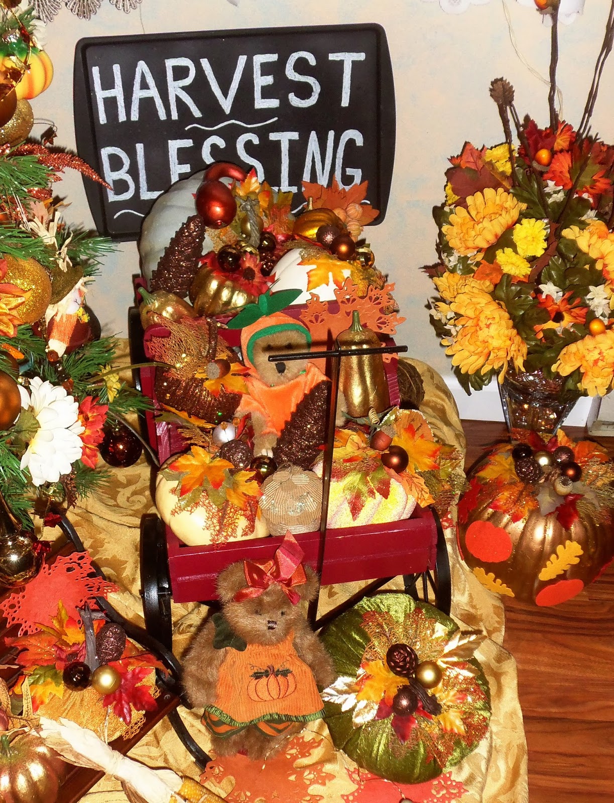 DEBBIE-DABBLE BLOG: Elegant Autumn Display, 2016