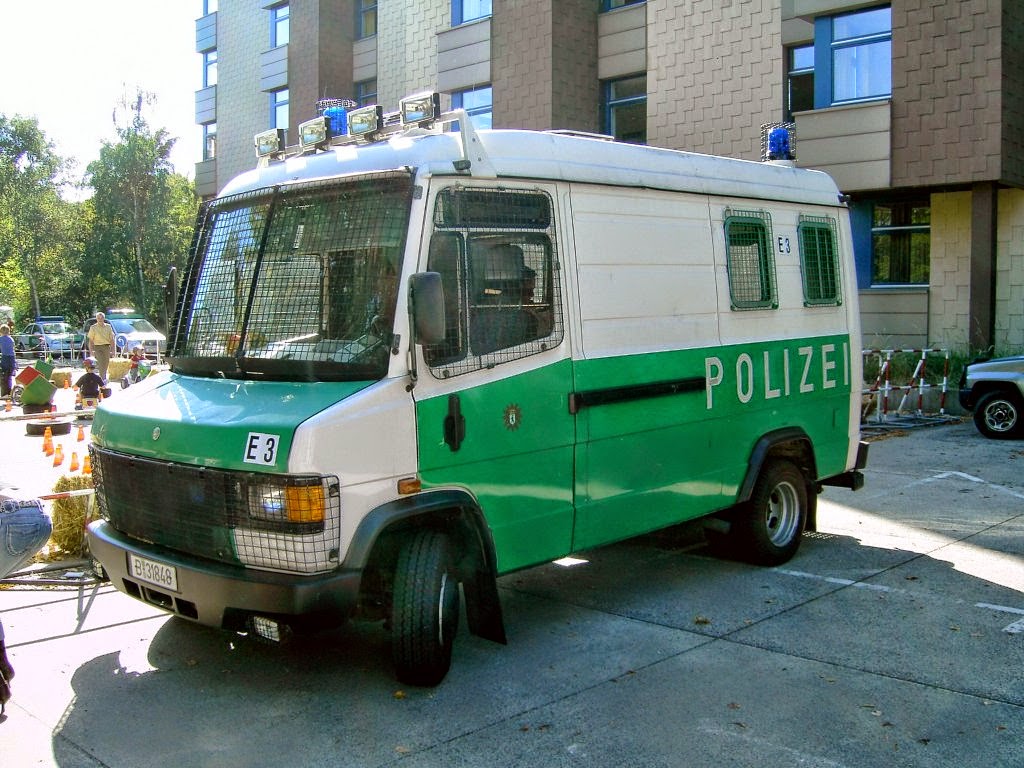 Evolution of German police cars | BENZTUNING