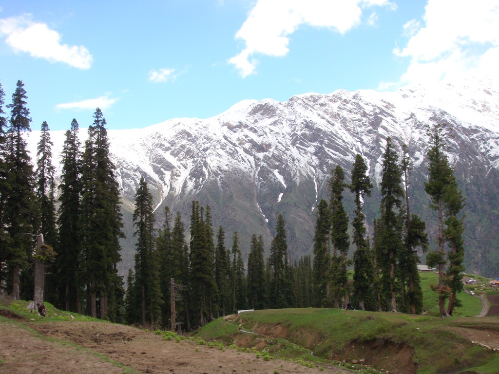 Seven wonders of the world: kaghan valley Pakistan