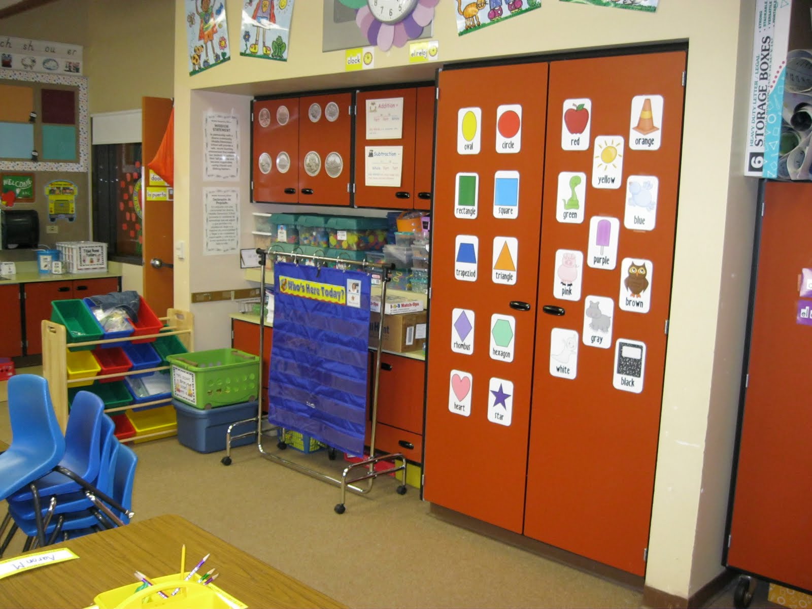 First Grade Fanatics: Welcome to room 4!