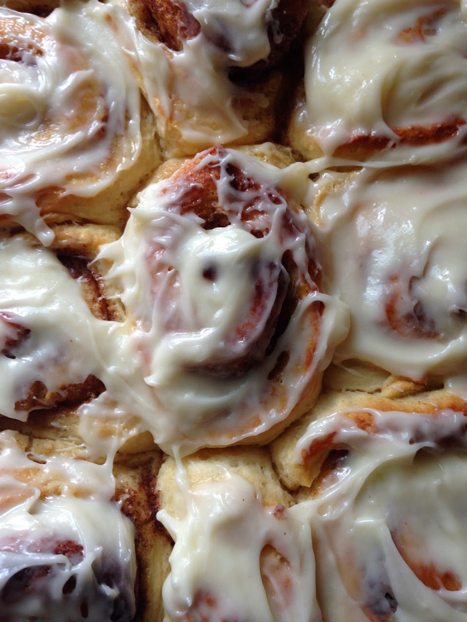 At Harvest Moon Farm: "Cinnabon" clone Cinnamon Rolls