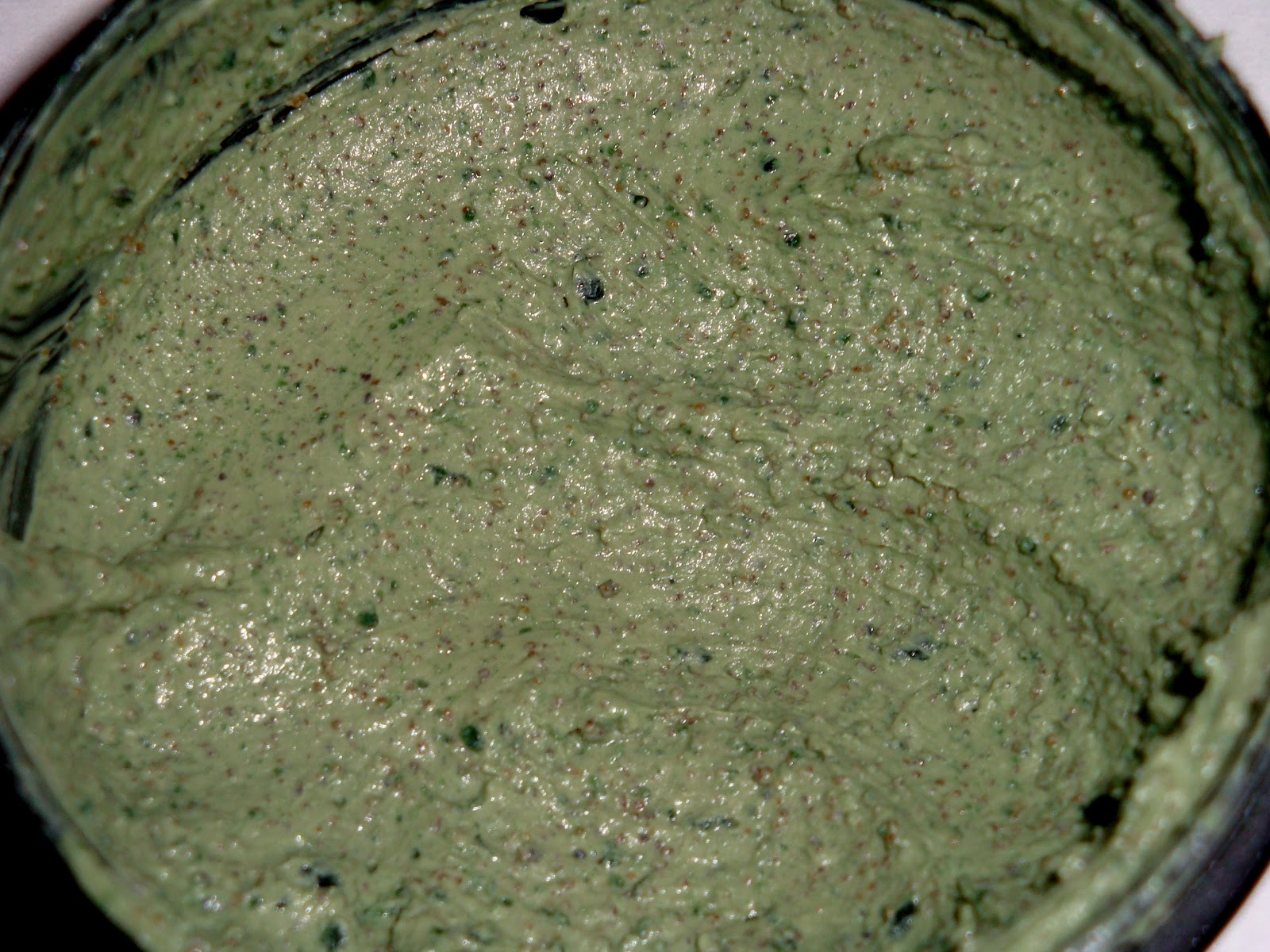 College Cosmetic: LUSH Fresh Face Mask: Love Lettuce