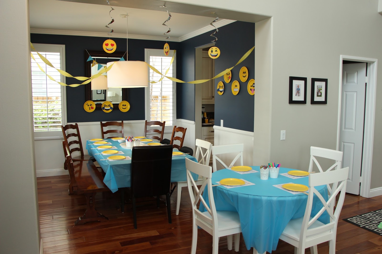 SNL Parties: Julia's Emoji Party