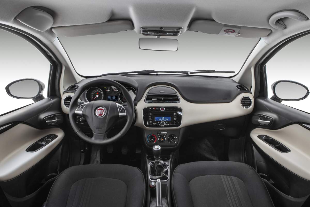 Novo Fiat Linea 2015: fotos, preços e itens de série