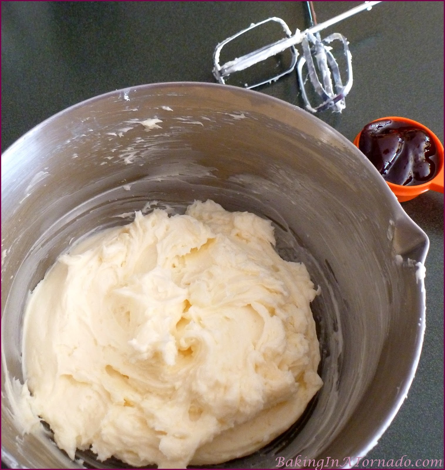 Baking in a Tornado: White Chocolate Raspberry Refrigerator Cheesecake ...