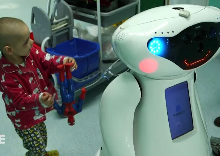 Eugene Goostman : Robot Casper, amigo de los niños enfermos