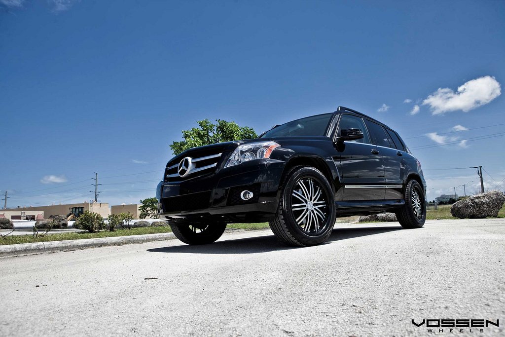 Mercedes-Benz X204 GLK on Vossen Wheels | BENZTUNING