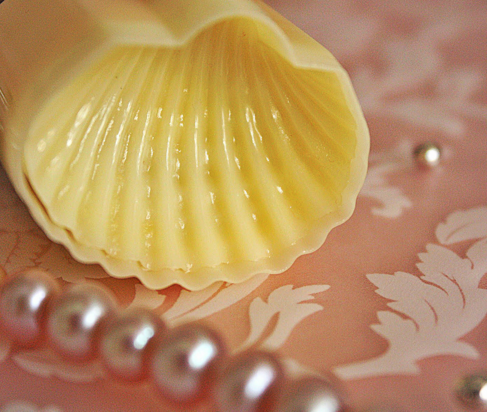 SHORTBREAD COOKIE SHELLS - CakeYep