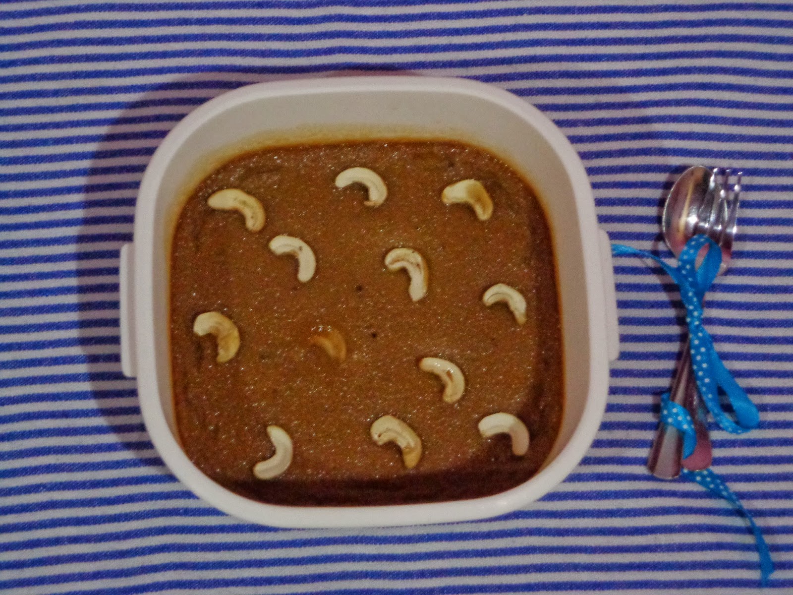 nirmani's lanka kitchen: sri lankan Watalappan/ Juggery pudding
