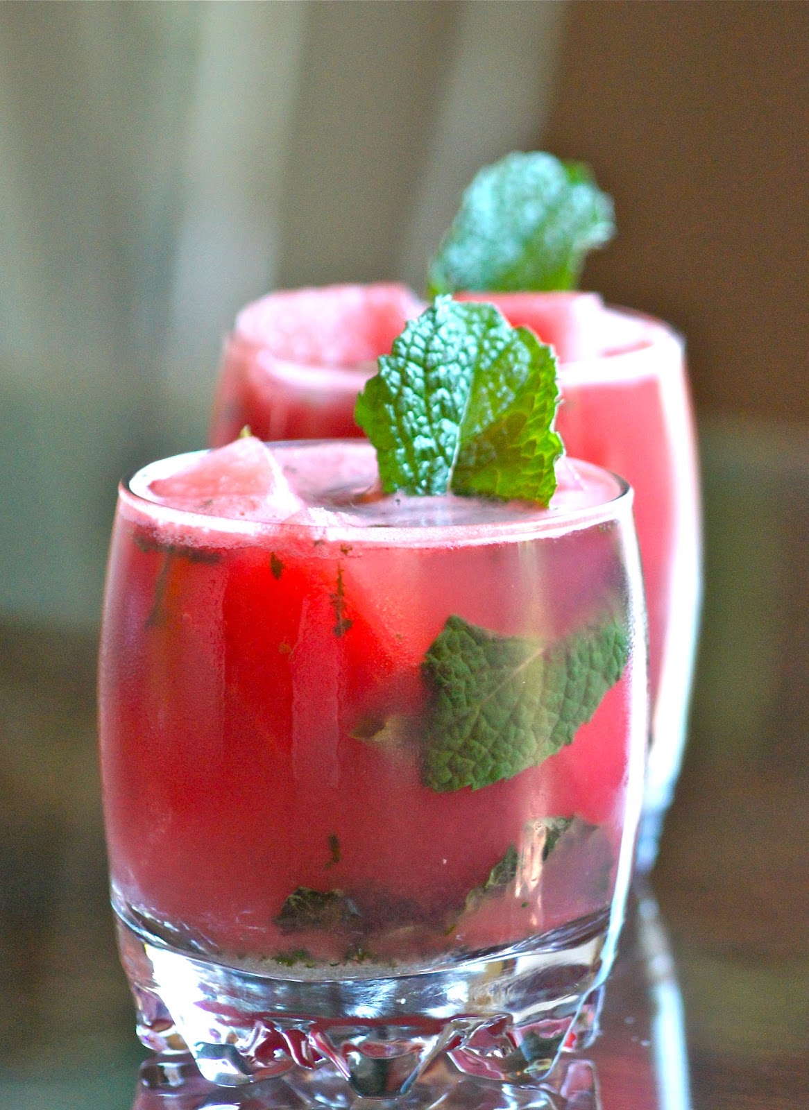 Healthy and Gourmet: Watermelon Mojitos