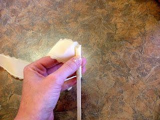 Andrea's Bow Cottage: Ribbon Roses