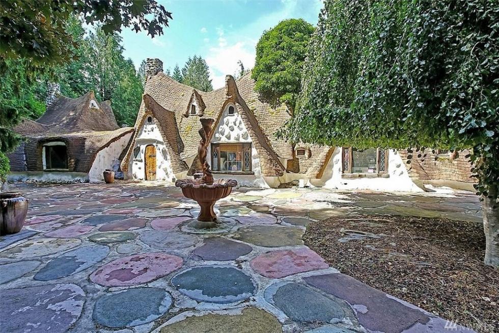 Snow White and the Seven Dwarfs cottage is for sale - Disney Diary