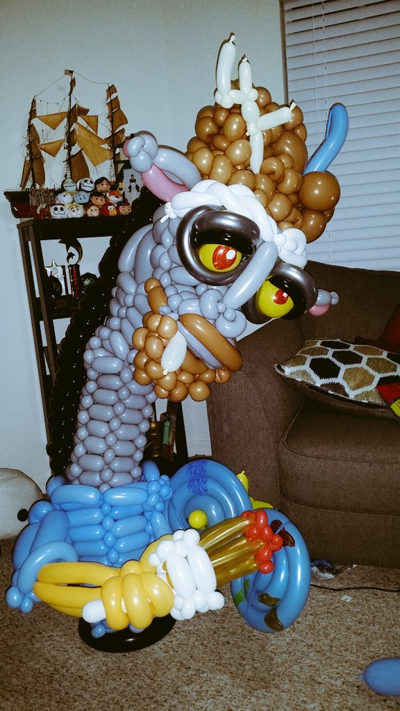 Equestria Daily - MLP Stuff!: Balloon Pony Finishes Up Season With A Blast!